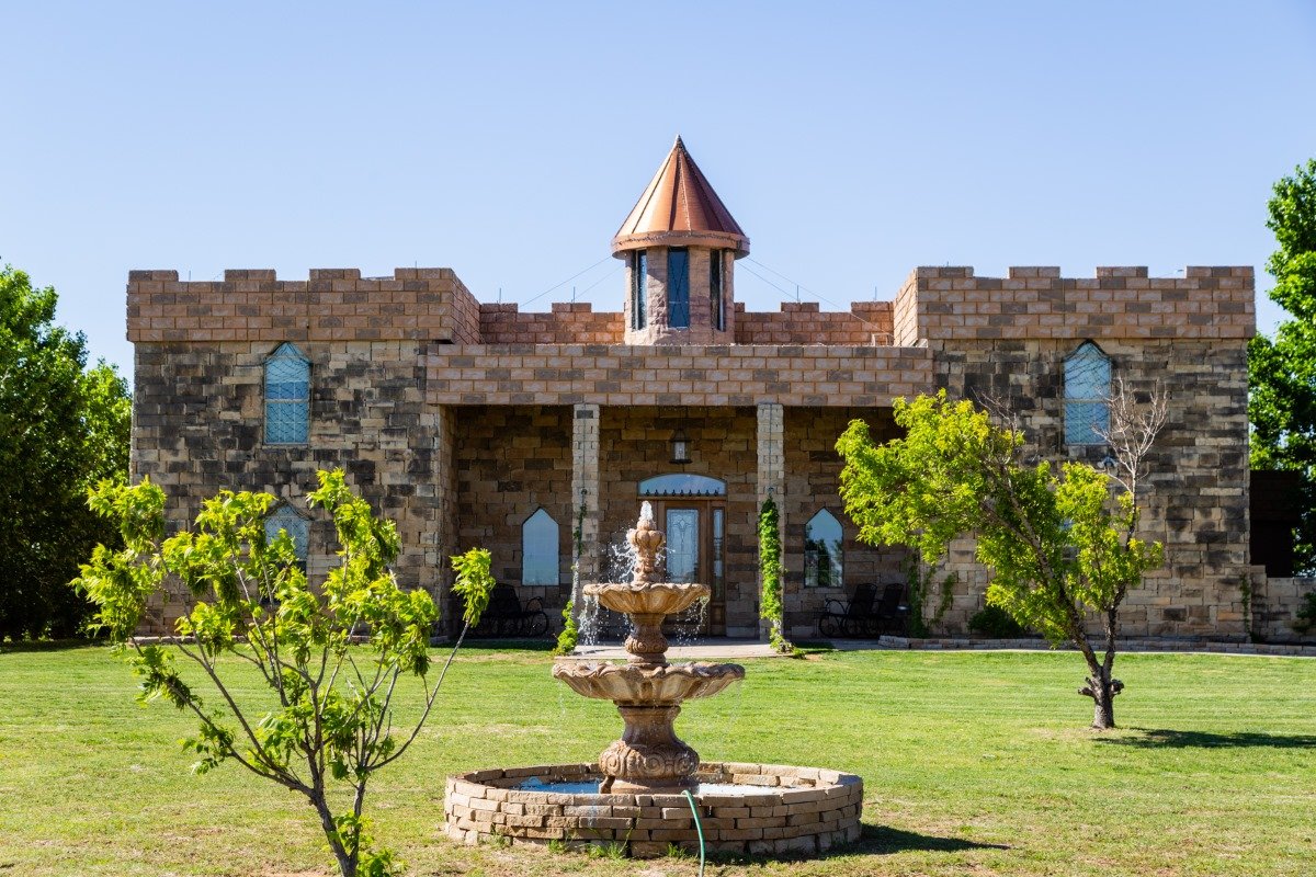 Castle Event Center - Superola