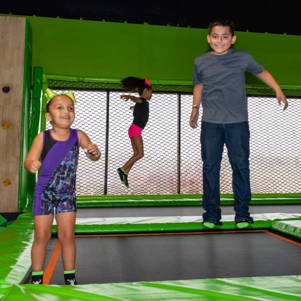 Xtreme jump & Laser Tag of San Benito - Superola