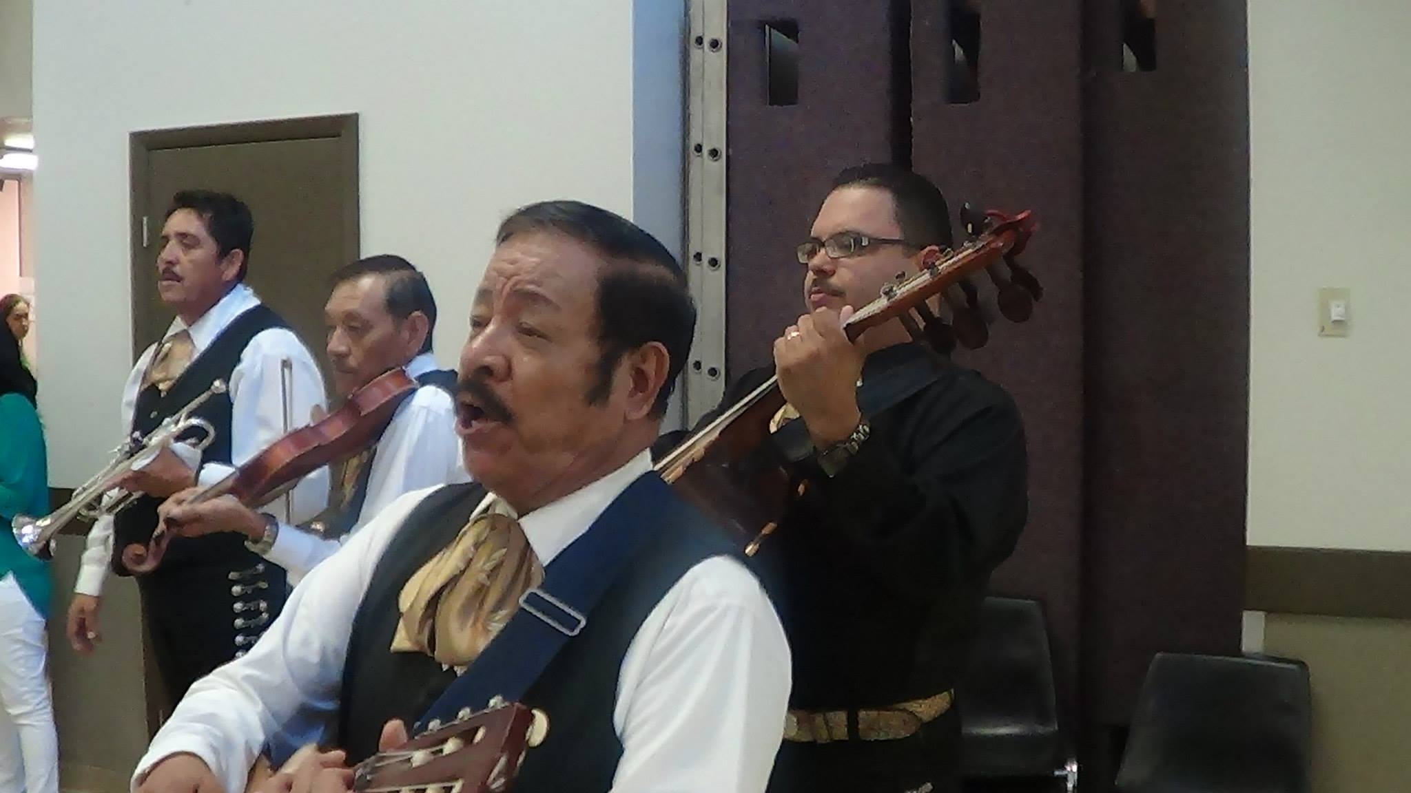 Mariachi Alegre De Tucson Arizona - Superola