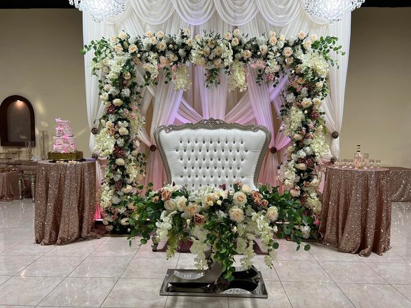 Azeneth’s Event Center - Superola