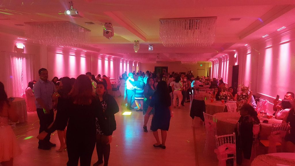 Lupitas Banquet Hall - Superola