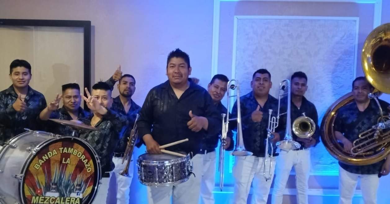 BANDA Tamborazo La Mezcalera - Superola