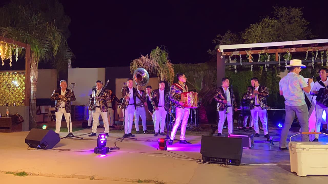 Banda La Magnífica - Superola