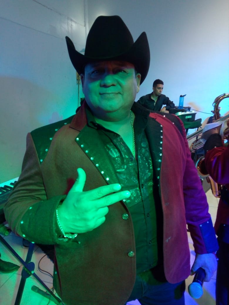 Banda Cheros Hermosillo - Superola