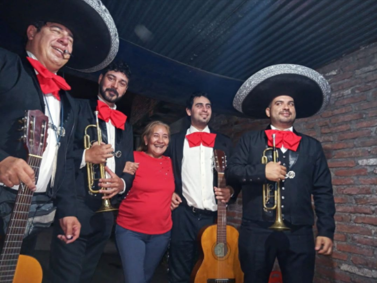 Mariachi del Sol - Superola