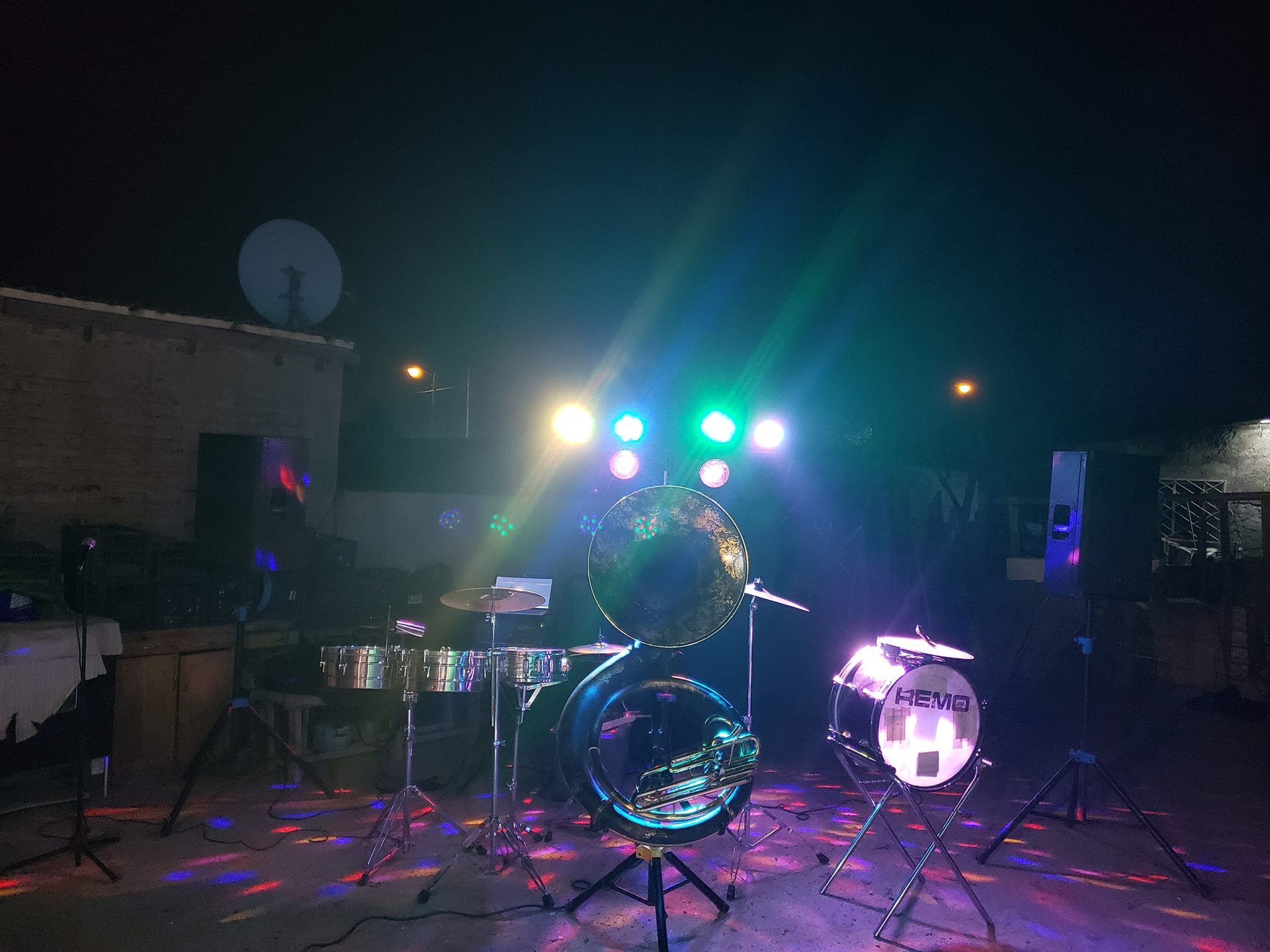 Tecnobanda la Original de Mexicali - Superola