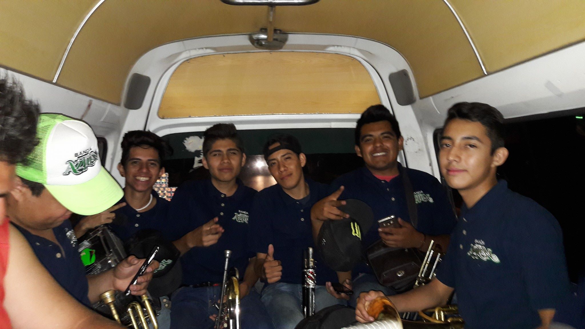 Banda Aztlan - Superola