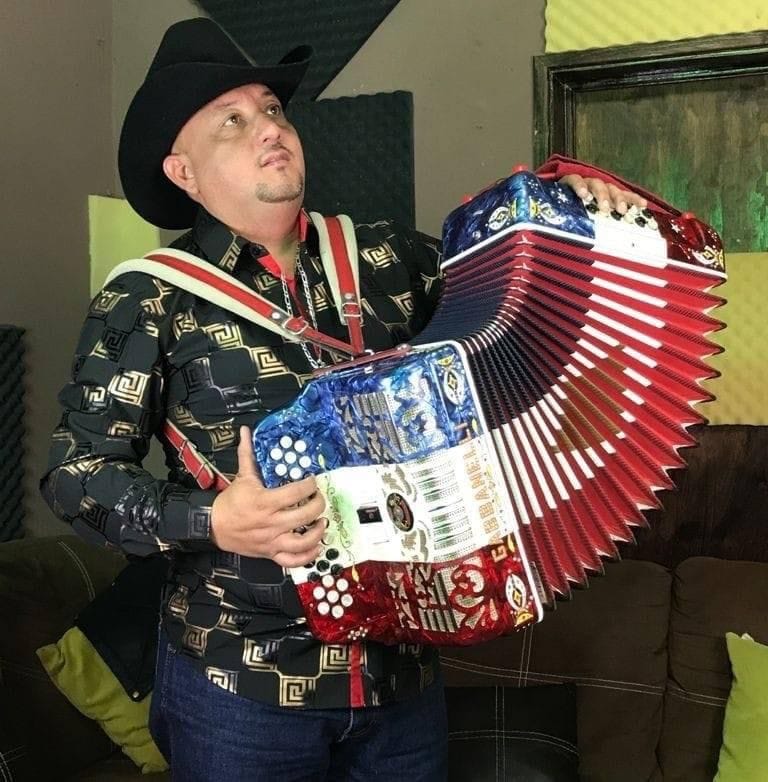 Los Tequileros De Adrian Reyna - Superola