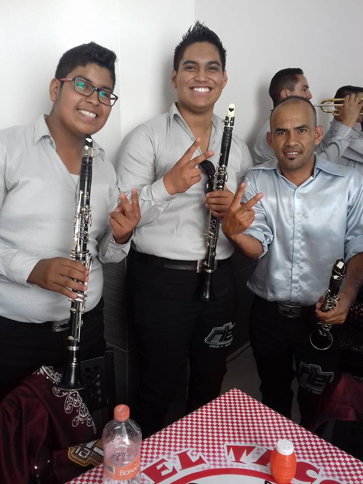 Banda El Riel - Superola