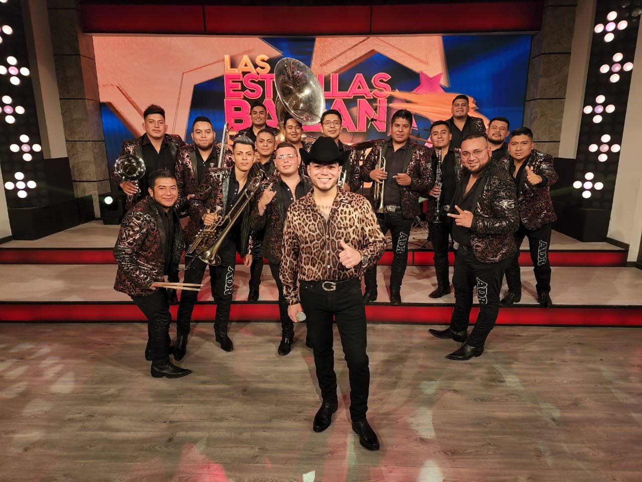 Banda ADR La Primera de La Ciudad de México - Superola