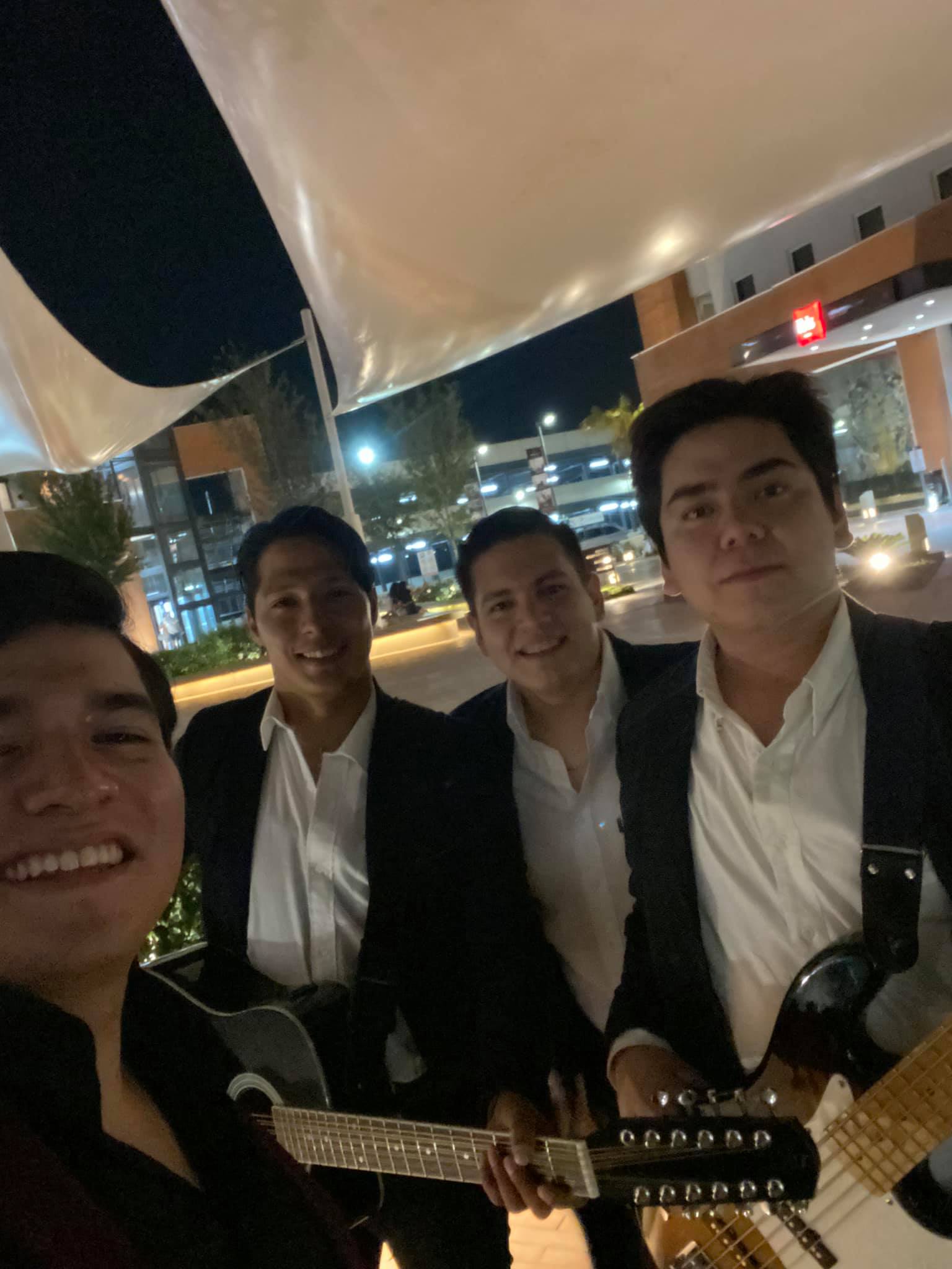 Alan Castañeda y su Grupo Elegancia - Superola