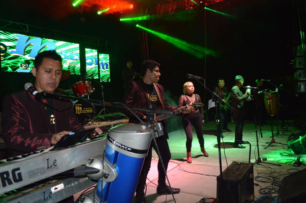 Grupo Macombo - Superola