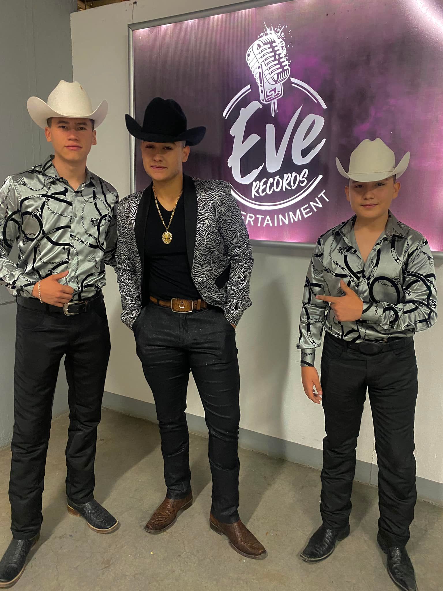 Eddy Barreno y Su Excelencia - Superola