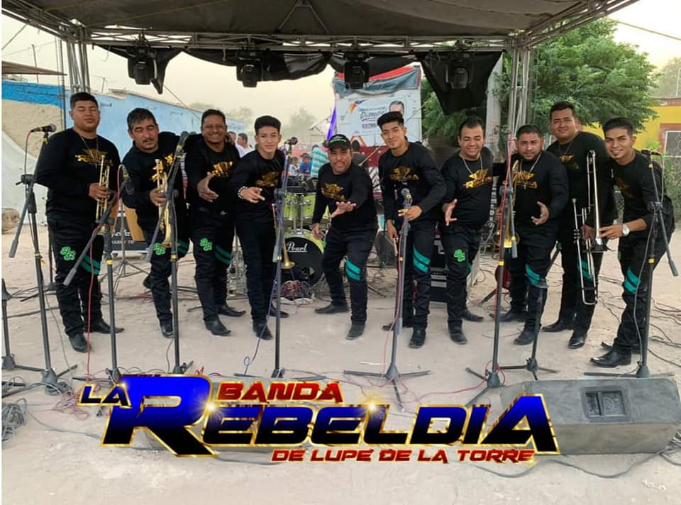 Banda La Rebeldia De La Torre - Superola