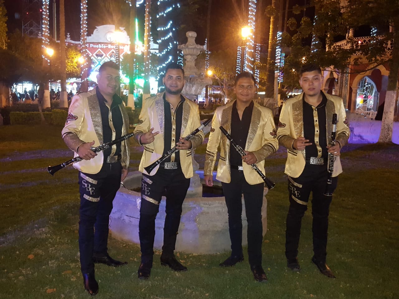 La Sensacional “Banda Exclusiva” - Superola