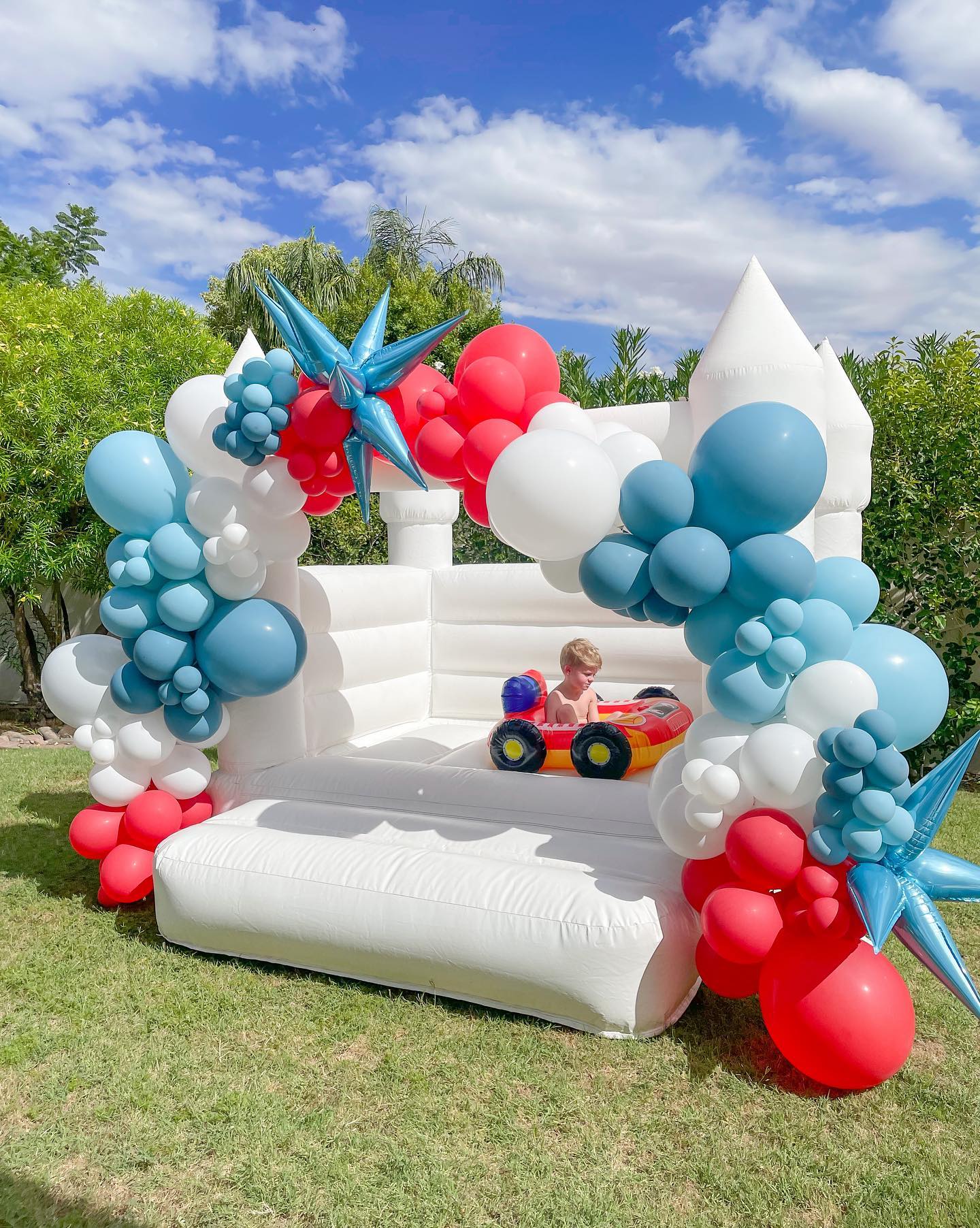 Inflate 48 Party Rentals - Superola