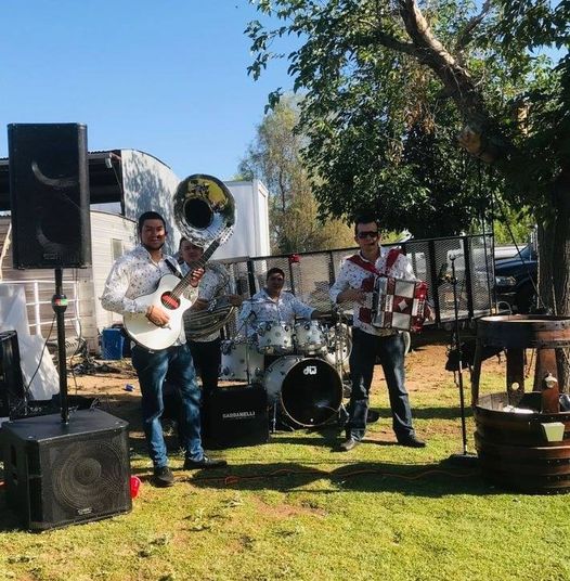 Daniel Colorado - Superola