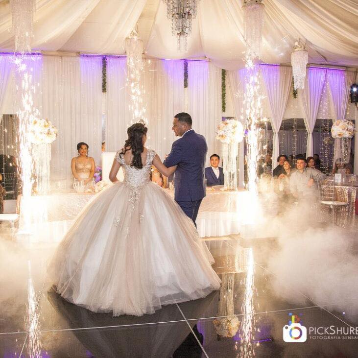 Illusion Hall - Superola