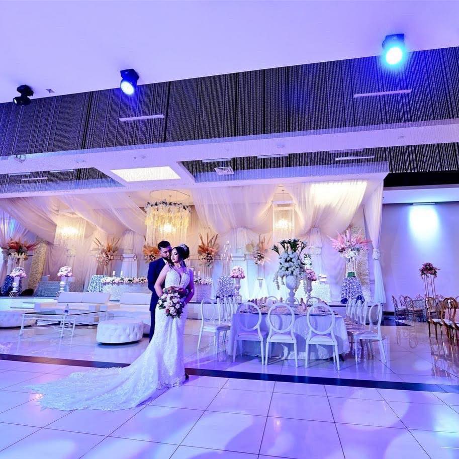 Legends Event Center - Superola