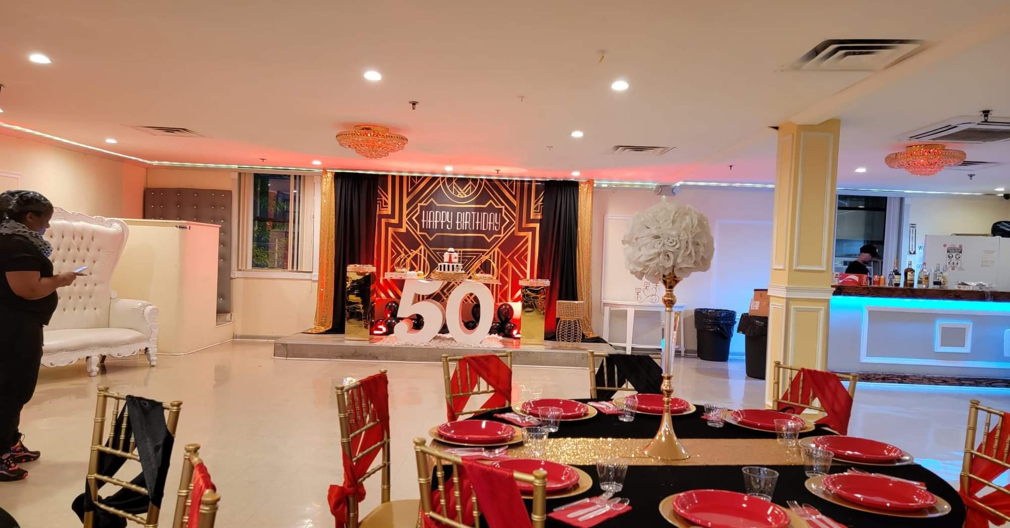 MJ Catering Hall - Superola