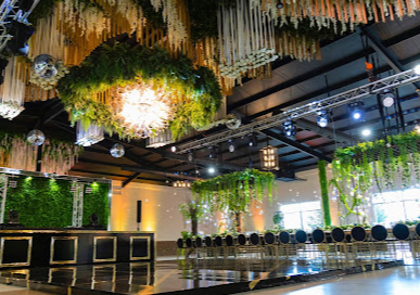 Monarca Event Center - Superola