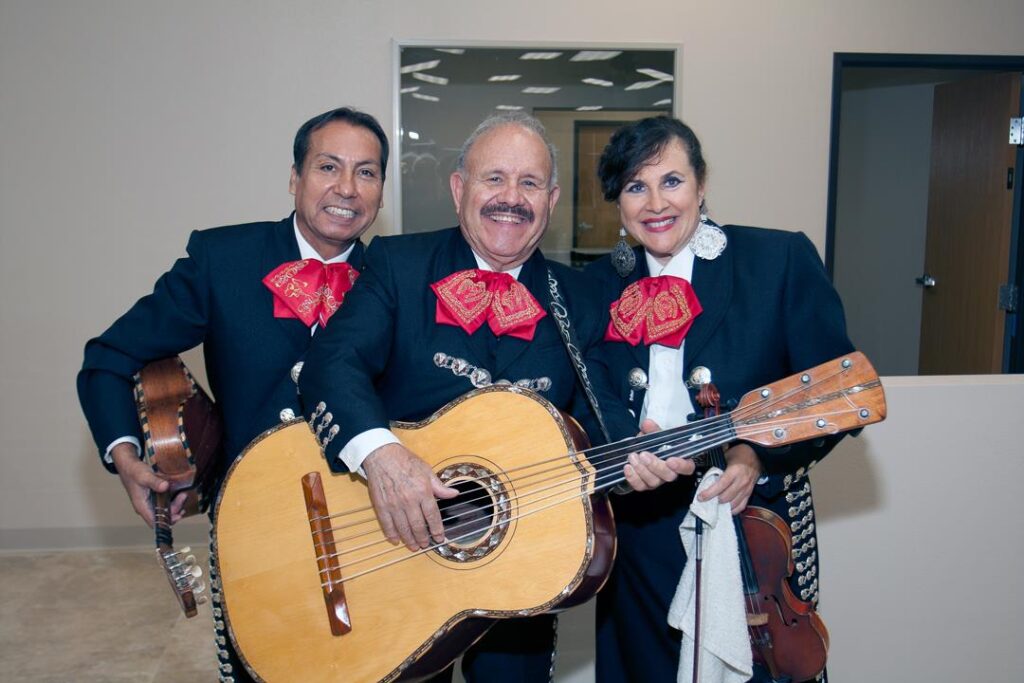 Mariachi Alegre - Superola