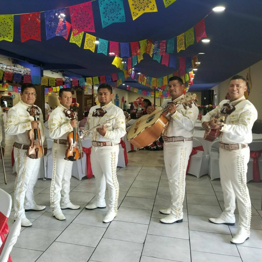 Mariachi America - Superola