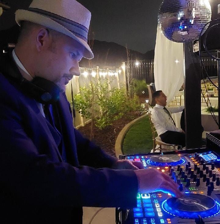 DJ Richter Scale - Superola