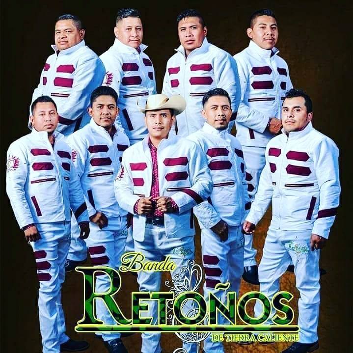 BANDA RETOÑOS - Superola