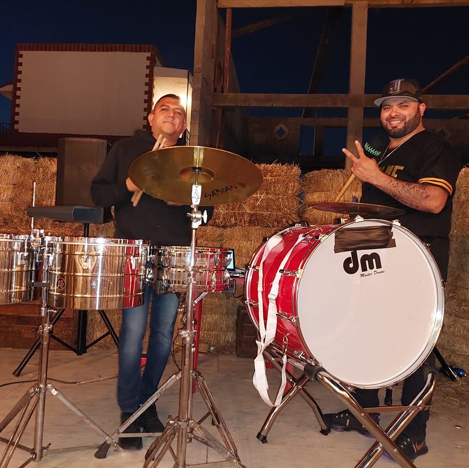 Tecnobanda La Tremenda de Tijuana - Superola