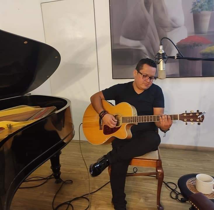 Sammy Serrano - Superola