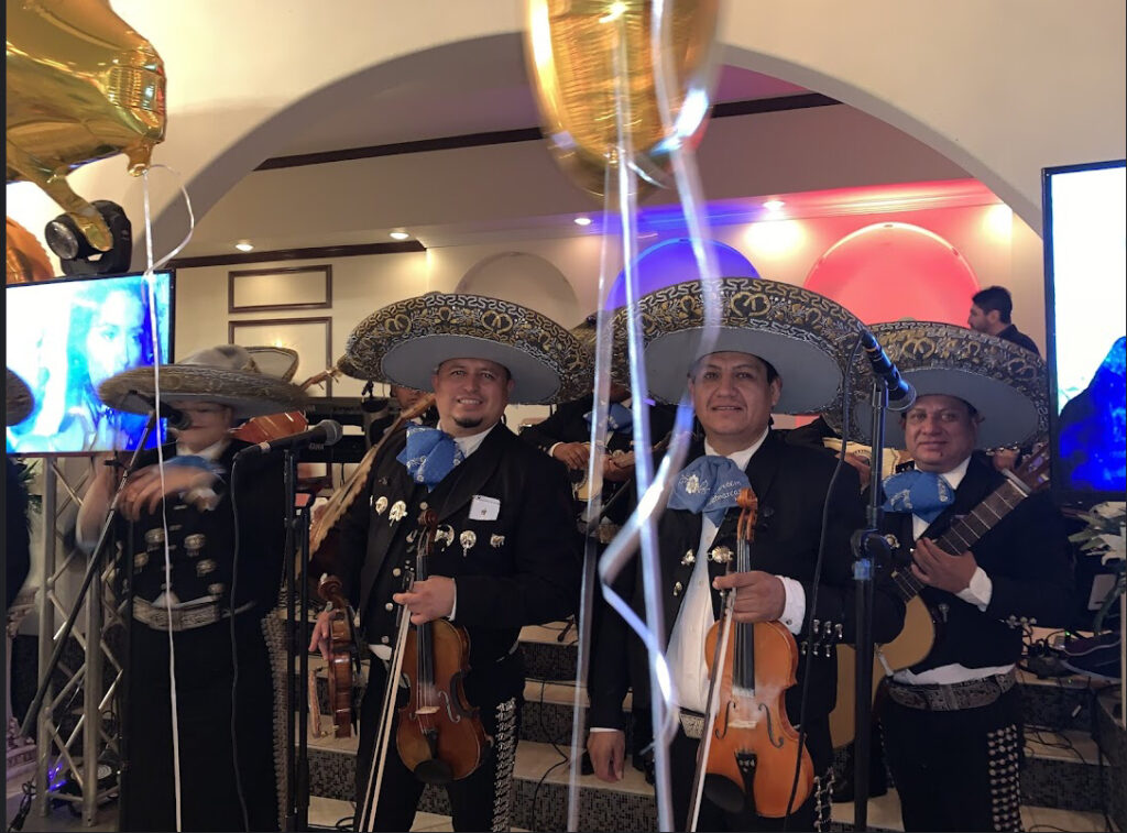 Mariachis en Houston El Mariachi Alma Ranchera - Superola