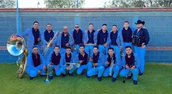 La Sensacional “Banda Exclusiva” - Superola