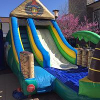 Dizzy Party Rentals- bounce house and more - Superola