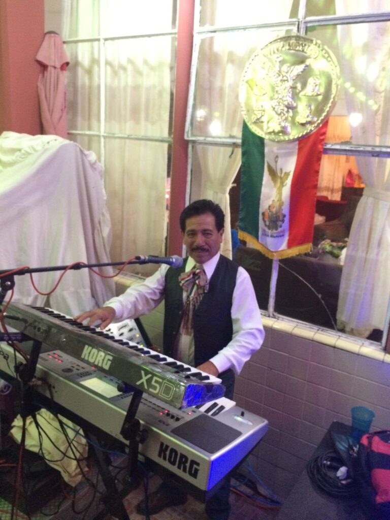 Jesús Acosta Y Familia Musical - Superola